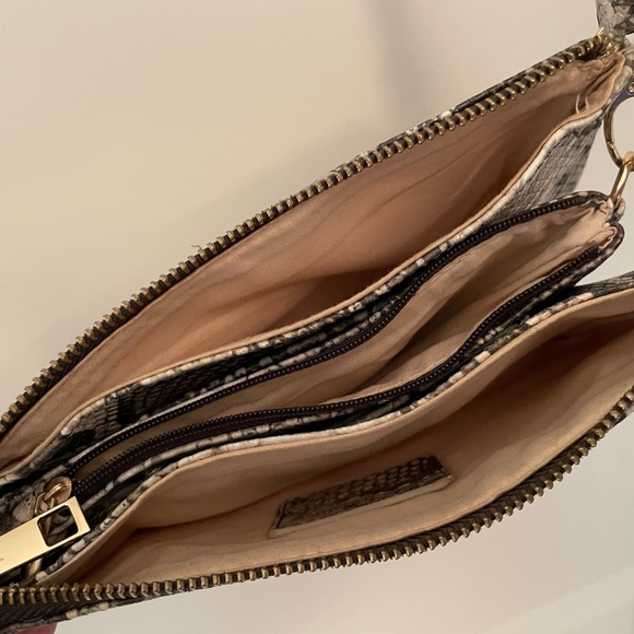 caroline hill | Bags | Caroline Hill Crossbody Snake Print Purse | Poshmark
